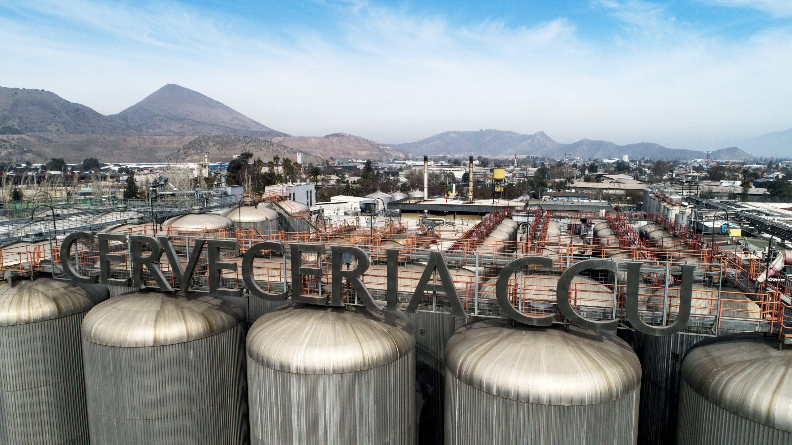 CCU | CCU nuevamente lidera sector Bebidas del ranking Merco Empresas